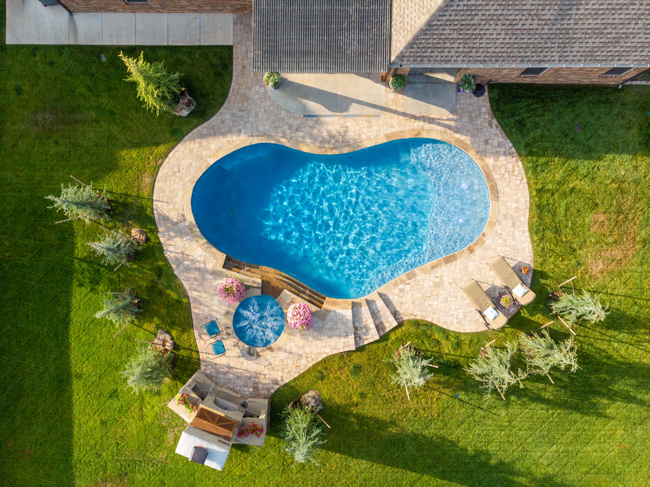 How Much Does an Inground Pool Cost? How Much Does an Inground Pool Cost?